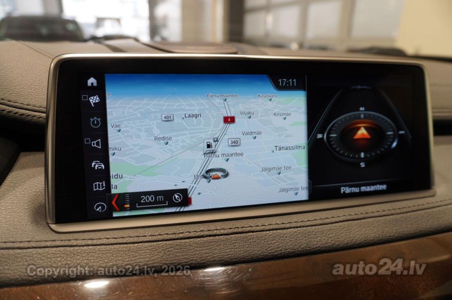 Sarkans BMW X6 2018 Tallina, ar dzinēja tilpumu 3.00 L un nobraukumu 149 tūkst. km par 28500 €, foto 23 vietnē AUTOMOTO.COM.LV