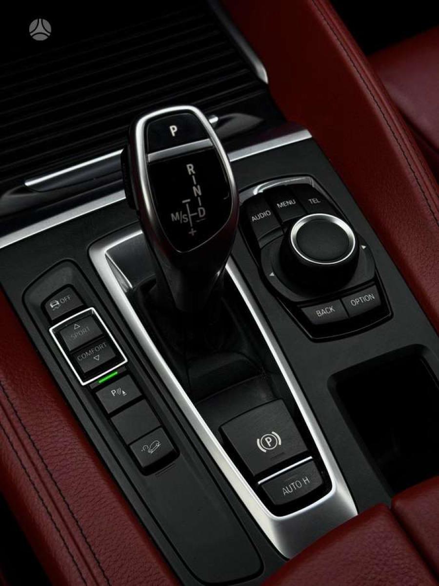 Sarkans BMW X6 2018 Viļņa, ar dzinēja tilpumu 2.99 L un nobraukumu 246 tūkst. km par 20950 €, foto 21 vietnē AUTOMOTO.COM.LV
