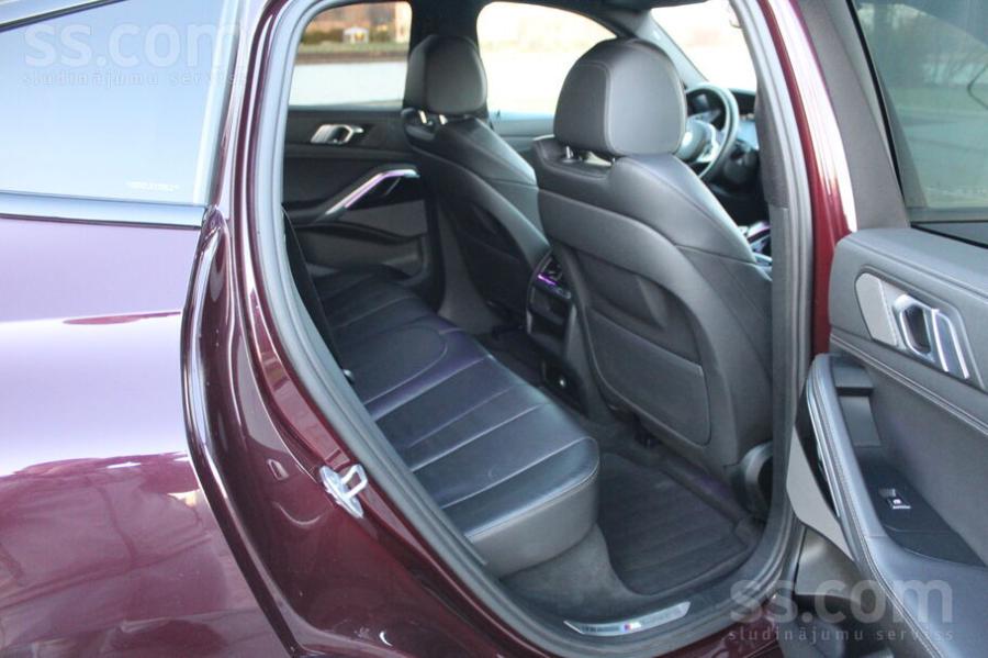 Red BMW X6 2020 in Jelgava, with an engine capacity of 3.00 L and mileage of 109 thousand km for 53900 €, photo 15 on AUTOMOTO.COM.LV