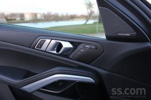 Red BMW X6 2020 in Jelgava, with an engine capacity of 3.00 L and mileage of 109 thousand km for 53900 €, photo 17 on AUTOMOTO.COM.LV