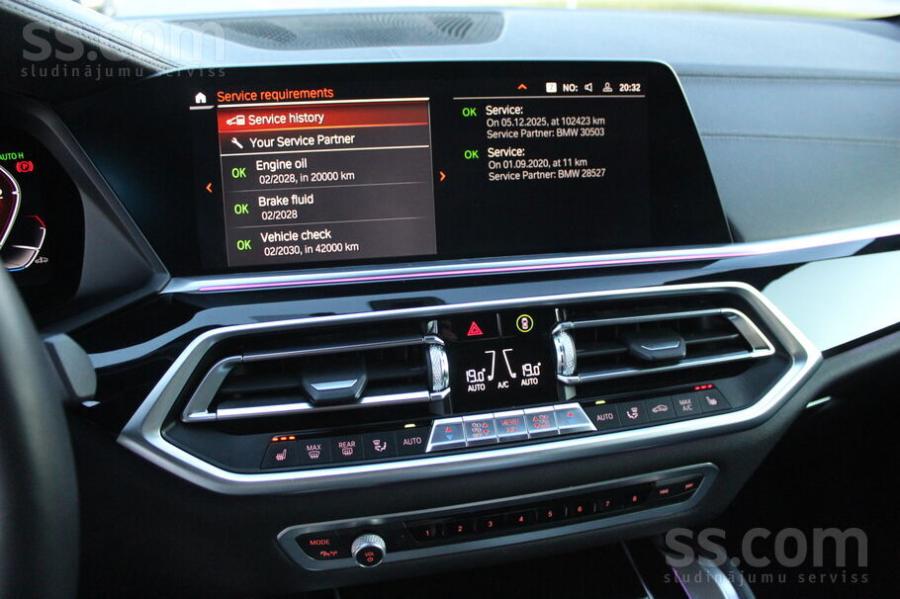 Red BMW X6 2020 in Jelgava, with an engine capacity of 3.00 L and mileage of 109 thousand km for 53900 €, photo 23 on AUTOMOTO.COM.LV