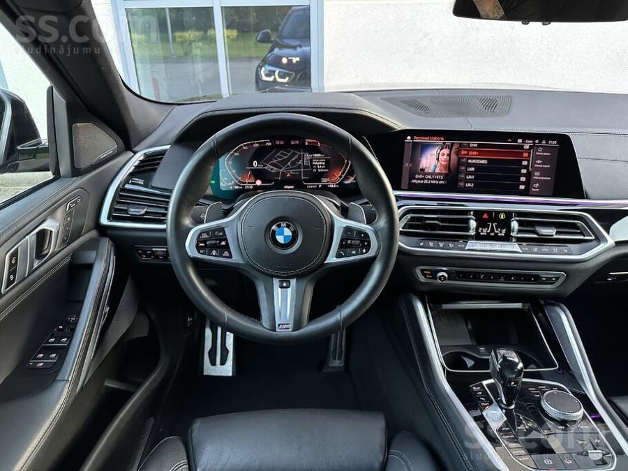 Red BMW X6 2020 in Jelgava, with an engine capacity of 3.00 L and mileage of 118 thousand km for 53500 €, photo 12 on AUTOMOTO.COM.LV