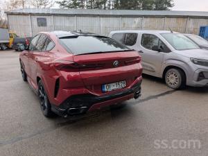 Красный БМВ Х6 2021 в Рига, объемом двигателя 3.00 л и пробегом 118 тыс. км за 51000 €, фото 9 на AUTOMOTO.COM.LV