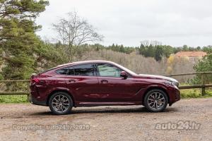 Sarkans BMW X6 2024 Tallina, ar dzinēja tilpumu 3.00 L un nobraukumu 45 tūkst. km par 91500 €, foto 5 vietnē AUTOMOTO.COM.LV