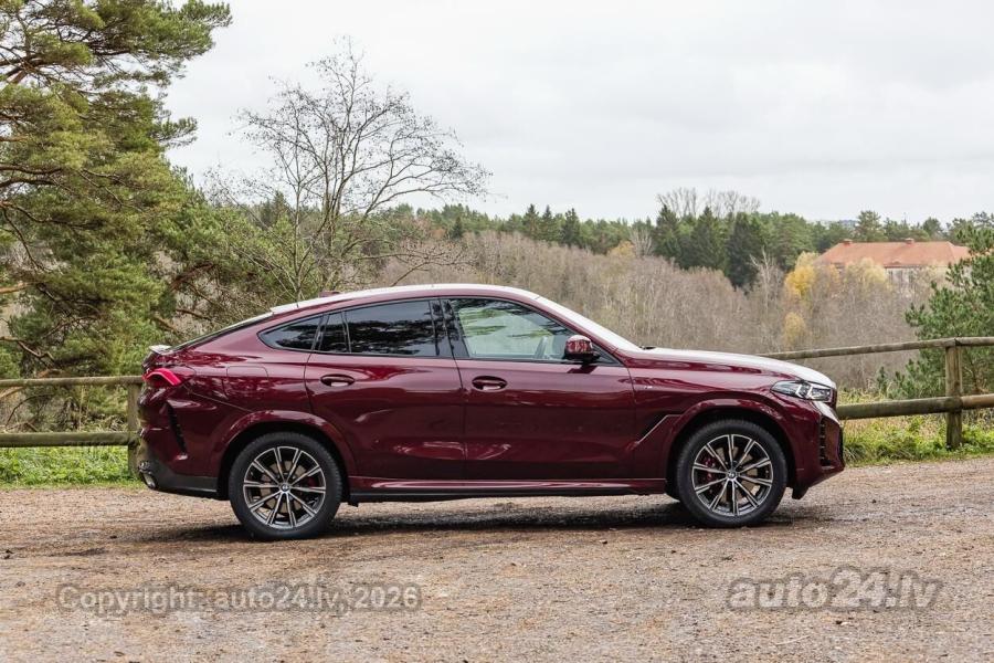 Sarkans BMW X6 2024 Tallina, ar dzinēja tilpumu 3.00 L un nobraukumu 45 tūkst. km par 91500 €, foto 5 vietnē AUTOMOTO.COM.LV