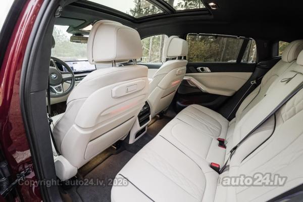 Sarkans BMW X6 2024 Tallina, ar dzinēja tilpumu 3.00 L un nobraukumu 45 tūkst. km par 91500 €, foto 9 vietnē AUTOMOTO.COM.LV