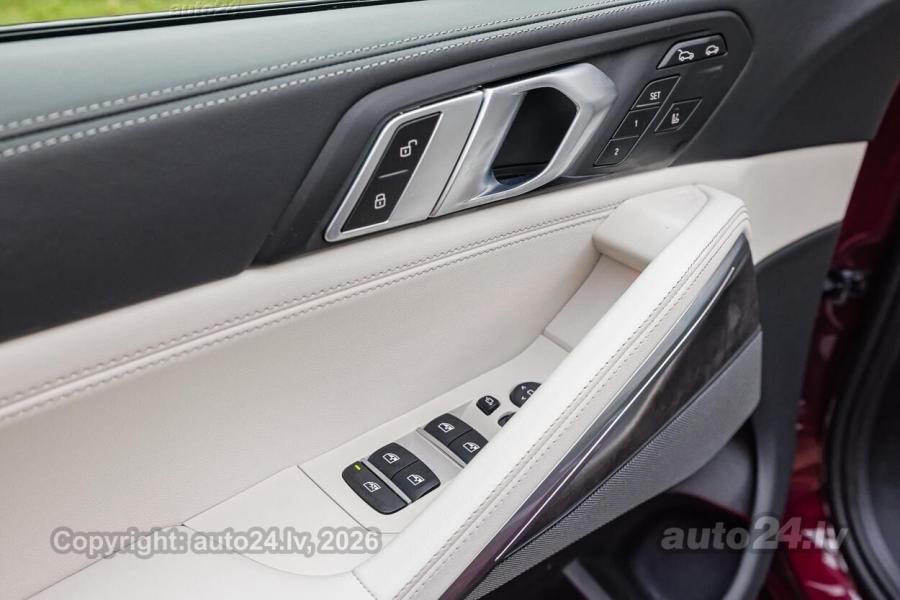Sarkans BMW X6 2024 Tallina, ar dzinēja tilpumu 3.00 L un nobraukumu 45 tūkst. km par 91500 €, foto 11 vietnē AUTOMOTO.COM.LV