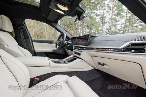 Sarkans BMW X6 2024 Tallina, ar dzinēja tilpumu 3.00 L un nobraukumu 45 tūkst. km par 91500 €, foto 16 vietnē AUTOMOTO.COM.LV