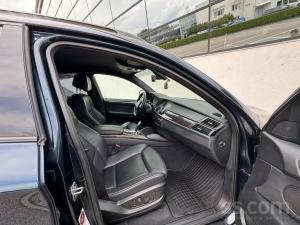 Violet BMW X6 2013 in Riga, with an engine capacity of 3.00 L and mileage of 0 thousand km for 12750 €, photo 8 on AUTOMOTO.COM.LV