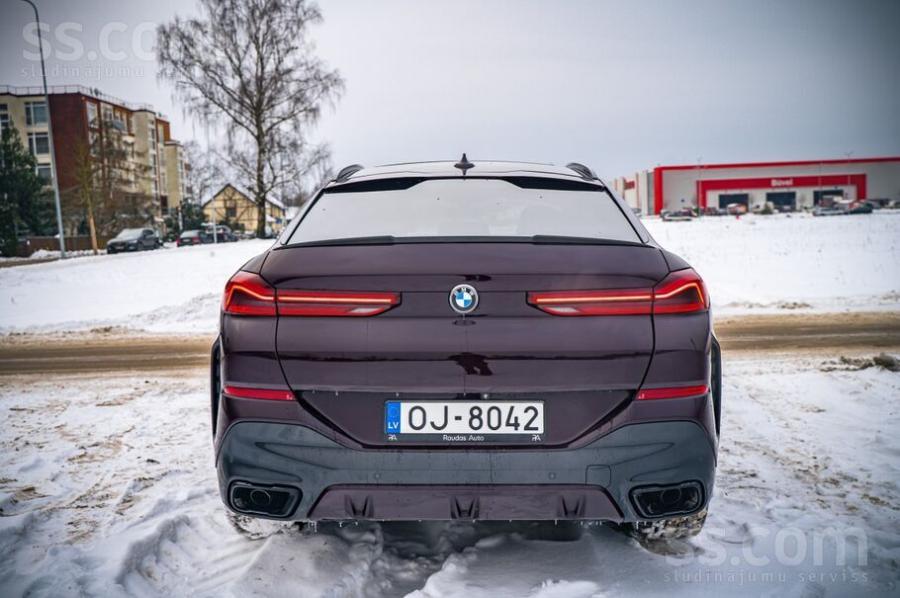 Violets BMW X6 2020 Rīga, ar dzinēja tilpumu 3.00 L un nobraukumu 0 tūkst. km par 56990 €, foto 5 vietnē AUTOMOTO.COM.LV