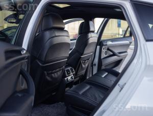 Balts BMW X6 2012 Tallina, ar dzinēja tilpumu 4.40 L un nobraukumu 233 tūkst. km par 19500 €, foto 23 vietnē AUTOMOTO.COM.LV
