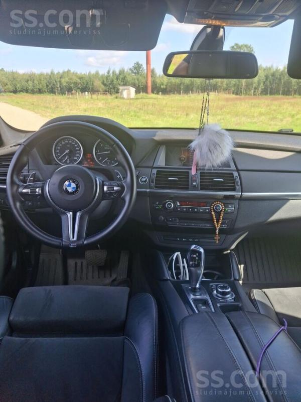 Balts BMW X6 2013 Dobele, ar dzinēja tilpumu 3.00 L un nobraukumu 238 tūkst. km par 15444 €, foto 4 vietnē AUTOMOTO.COM.LV