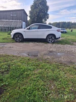 White BMW X6 2013 in Tukums, with an engine capacity of 3.00 L and mileage of 238 thousand km for 13900 €, photo  on AUTOMOTO.COM.LV