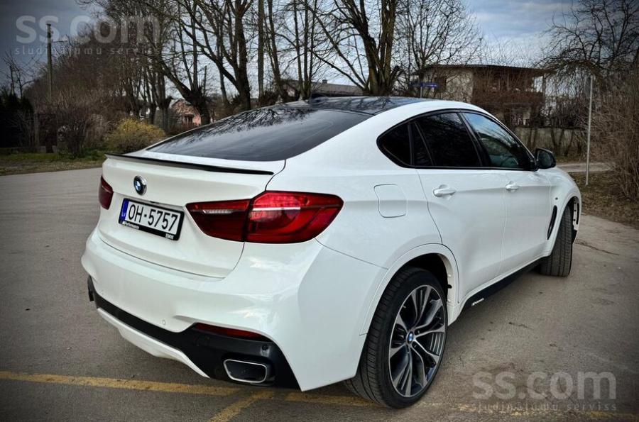 Balts BMW X6 2019 Rīga, ar dzinēja tilpumu 3.00 L un nobraukumu 160 tūkst. km par 33500 €, foto 12 vietnē AUTOMOTO.COM.LV