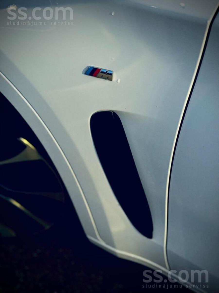 Balts BMW X6 2019 Rīga, ar dzinēja tilpumu 3.00 L un nobraukumu 160 tūkst. km par 33500 €, foto 13 vietnē AUTOMOTO.COM.LV