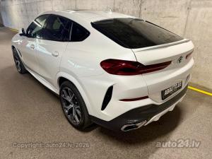 White BMW X6 2020 in Tallinn, with an engine capacity of 3.00 L and mileage of 115 thousand km for 54995 €, photo 5 on AUTOMOTO.COM.LV