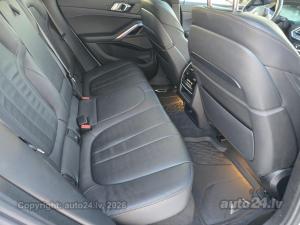 Balts BMW X6 2022 Tallina, ar dzinēja tilpumu 3.00 L un nobraukumu 82 tūkst. km par 74000 €, foto 16 vietnē AUTOMOTO.COM.LV