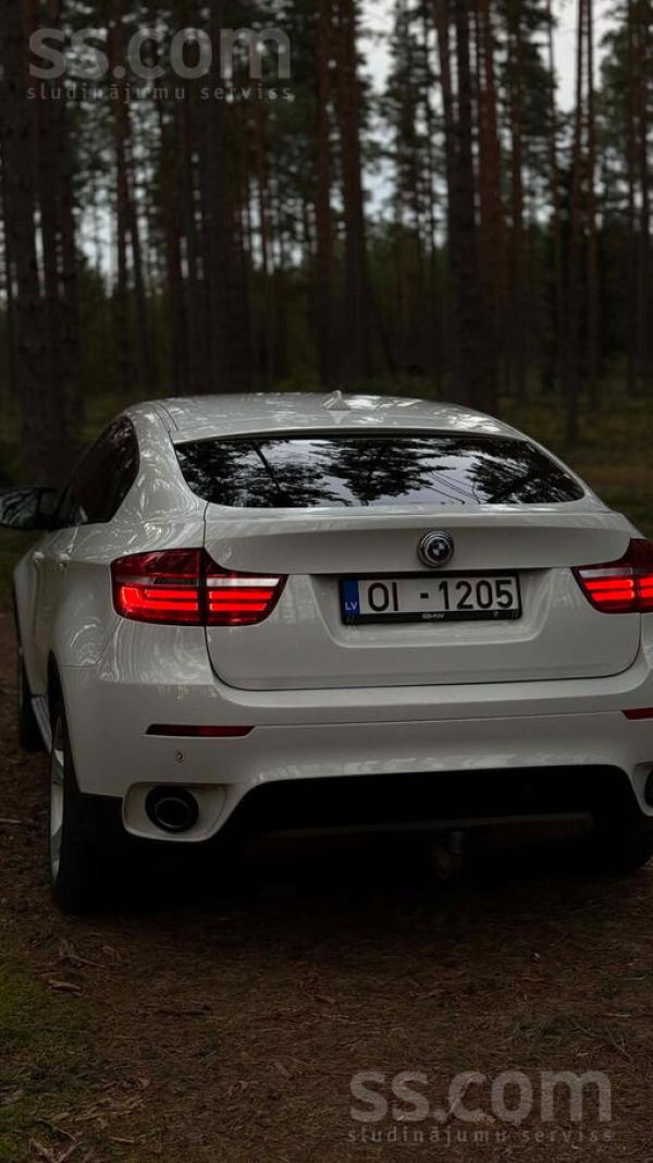 Balts BMW X6 2008 Daugavpils, ar dzinēja tilpumu 3.50 L un nobraukumu 271 tūkst. km par 12000 €, foto 7 vietnē AUTOMOTO.COM.LV