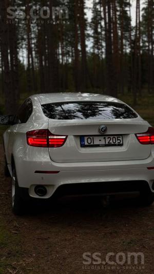 Balts BMW X6 2008 Daugavpils, ar dzinēja tilpumu 3.50 L un nobraukumu 271 tūkst. km par 12000 €, foto 7 vietnē AUTOMOTO.COM.LV