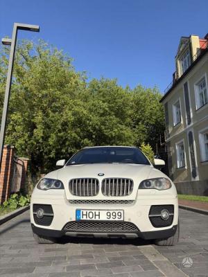 White BMW X6 2009 in Marijampole, with an engine capacity of 2.99 L and mileage of 330 thousand km for 11900 €, photo 4 on AUTOMOTO.COM.LV
