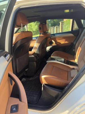 White BMW X6 2009 in Marijampole, with an engine capacity of 2.99 L and mileage of 330 thousand km for 11900 €, photo 19 on AUTOMOTO.COM.LV