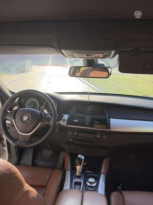 White BMW X6 2009 in Marijampole, with an engine capacity of 2.99 L and mileage of 330 thousand km for 11900 €, photo 22 on AUTOMOTO.COM.LV