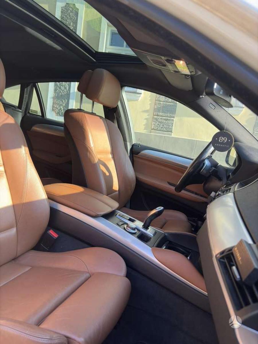 White BMW X6 2009 in Marijampole, with an engine capacity of 2.99 L and mileage of 330 thousand km for 11900 €, photo 26 on AUTOMOTO.COM.LV