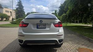 White BMW X6 2009 in Kedainiai, with an engine capacity of 4.40 L and mileage of 183 thousand km for 13333 €, photo 10 on AUTOMOTO.COM.LV