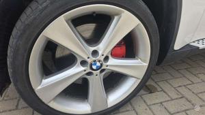 White BMW X6 2009 in Kedainiai, with an engine capacity of 4.40 L and mileage of 183 thousand km for 13333 €, photo 23 on AUTOMOTO.COM.LV