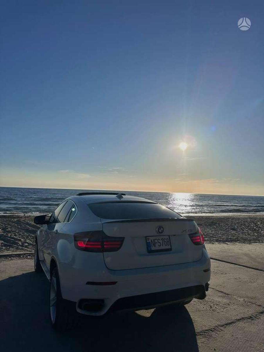 White BMW X6 2009 in Kedainiai, with an engine capacity of 4.40 L and mileage of 183 thousand km for 13333 €, photo 42 on AUTOMOTO.COM.LV