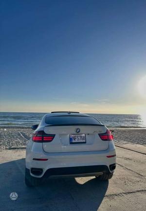 White BMW X6 2009 in Kedainiai, with an engine capacity of 4.40 L and mileage of 183 thousand km for 13333 €, photo 43 on AUTOMOTO.COM.LV