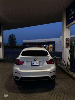White BMW X6 2009 in Kedainiai, with an engine capacity of 4.40 L and mileage of 183 thousand km for 13333 €, photo 44 on AUTOMOTO.COM.LV