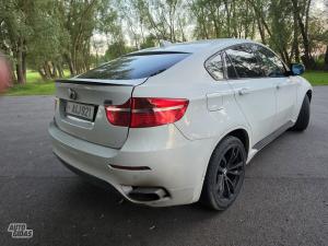 White BMW X6 2009 in Silute, with an engine capacity of 3.00 L and mileage of 390 thousand km for 9200 €, photo 6 on AUTOMOTO.COM.LV
