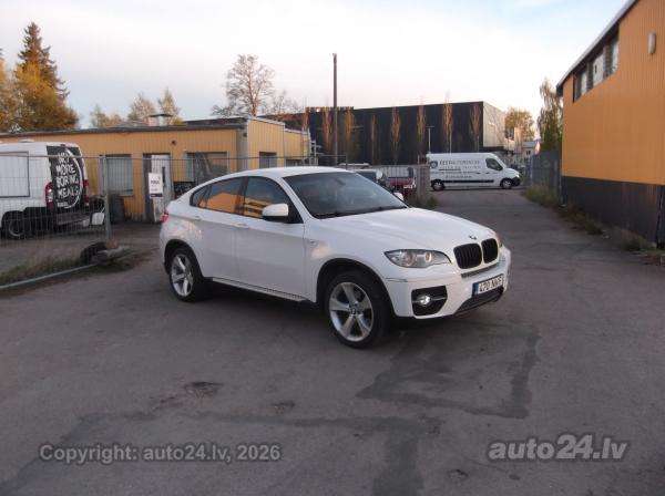 Balts BMW X6 2010 Tallina, ar dzinēja tilpumu 3.00 L un nobraukumu 304 tūkst. km par 10400 €, foto 5 vietnē AUTOMOTO.COM.LV