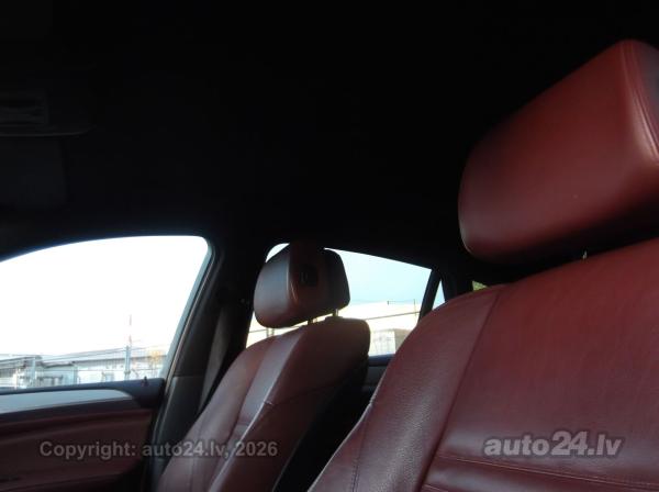 Balts BMW X6 2010 Tallina, ar dzinēja tilpumu 3.00 L un nobraukumu 304 tūkst. km par 10400 €, foto 8 vietnē AUTOMOTO.COM.LV
