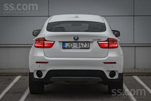 White BMW X6 2010 in Riga, with an engine capacity of 3.00 L and mileage of 239 thousand km for 9990 €, photo 6 on AUTOMOTO.COM.LV