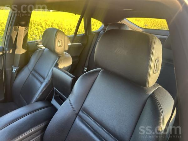 White BMW X6 2010 in Bauska, with an engine capacity of 4.40 L and mileage of 206 thousand km for 20000 €, photo 7 on AUTOMOTO.COM.LV