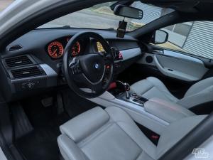 Белый БМВ Х6 2010 в Шяуляй, объемом двигателя 3.00 л и пробегом 309 тыс. км за 10200 €, фото 18 на AUTOMOTO.COM.LV