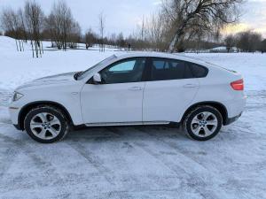 White BMW X6 2011 in Panevezys, with an engine capacity of 2.98 L and mileage of 260 thousand km for 12212 €, photo 8 on AUTOMOTO.COM.LV