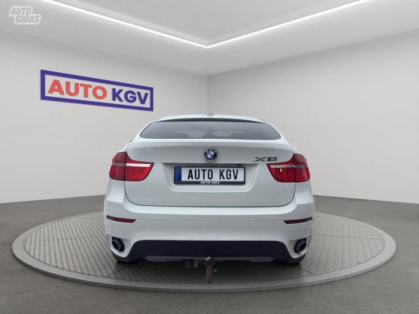 White BMW X6 2011 in Kaunas, with an engine capacity of 3.00 L and mileage of 277 thousand km for 10999 €, photo 4 on AUTOMOTO.COM.LV
