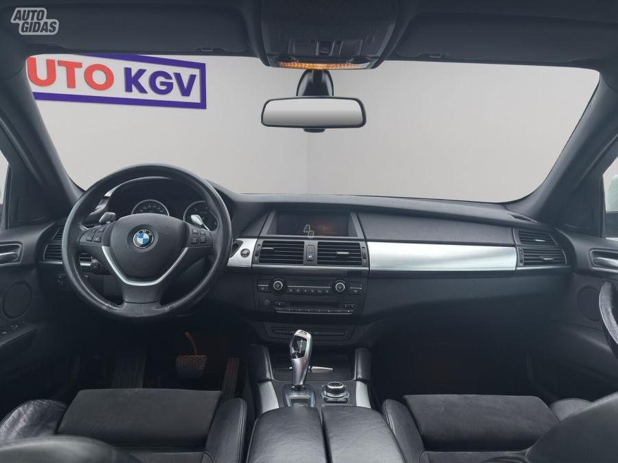 White BMW X6 2011 in Kaunas, with an engine capacity of 3.00 L and mileage of 277 thousand km for 10999 €, photo 13 on AUTOMOTO.COM.LV