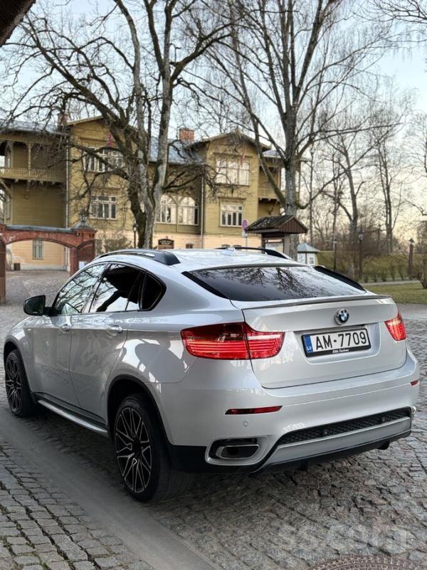 White BMW X6 2011 in Kuldiga, with an engine capacity of 3.00 L and mileage of 0 thousand km for 14995 €, photo 3 on AUTOMOTO.COM.LV