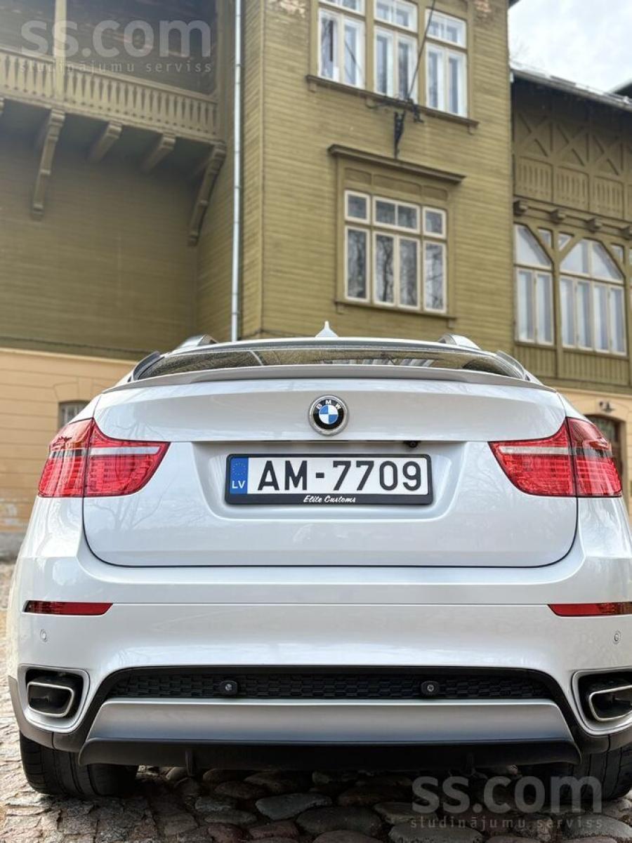 Balts BMW X6 2011 Kuldīga, ar dzinēja tilpumu 3.00 L un nobraukumu 0 tūkst. km par 14995 €, foto 12 vietnē AUTOMOTO.COM.LV