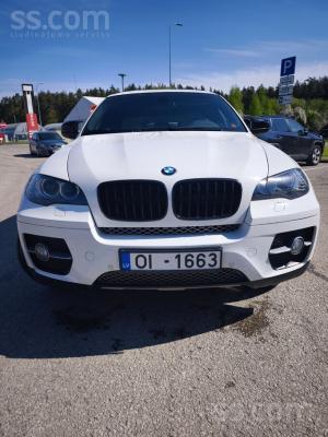White BMW X6 2011 in Riga, with an engine capacity of 3.00 L and mileage of 205 thousand km for 13299 €, photo 4 on AUTOMOTO.COM.LV