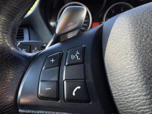 White BMW X6 2011 in Riga, with an engine capacity of 3.00 L and mileage of 235 thousand km for 11990 €, photo 25 on AUTOMOTO.COM.LV