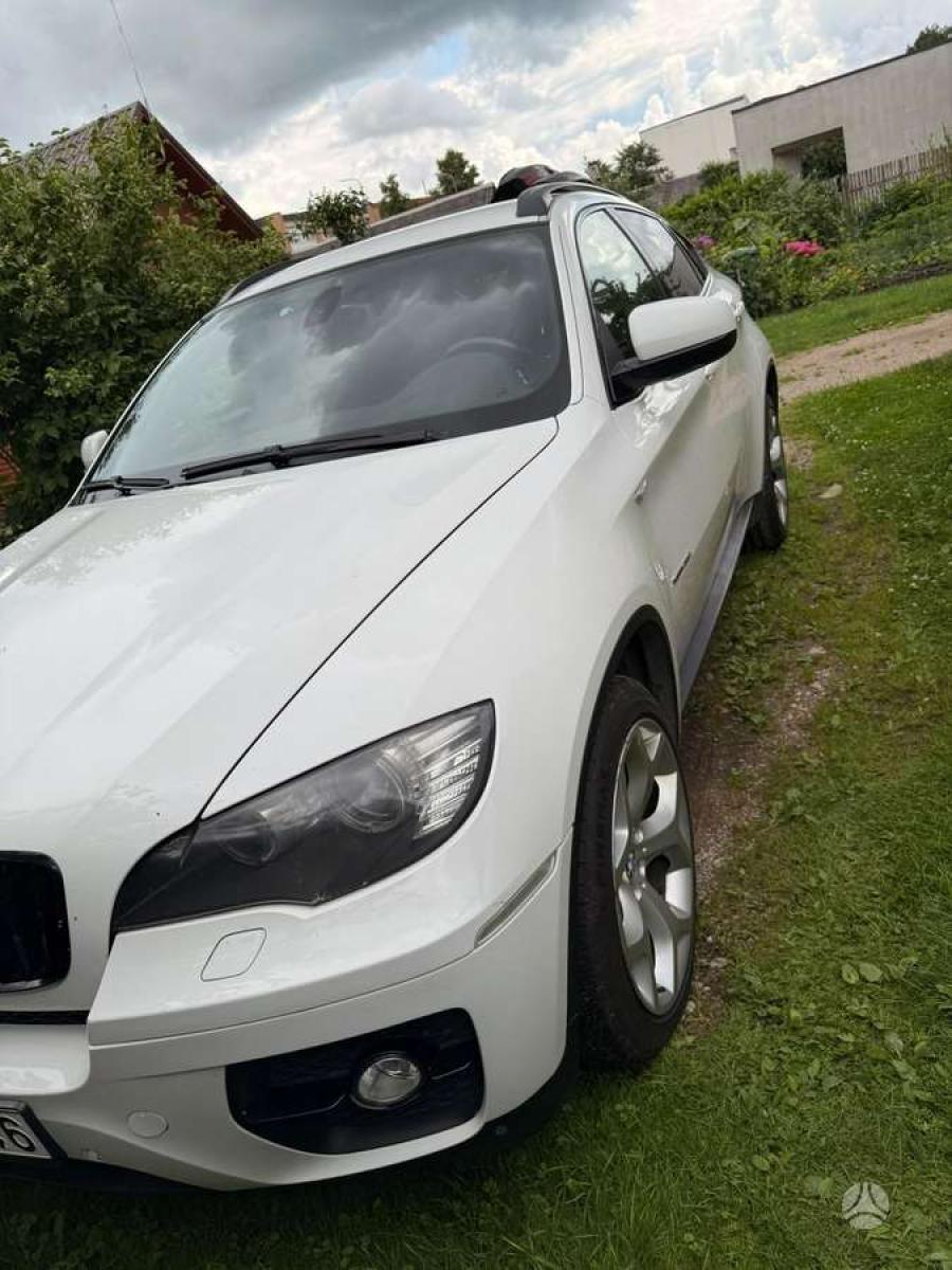 Balts BMW X6 2011 Šalčininkai, ar dzinēja tilpumu 2.99 L un nobraukumu 275 tūkst. km par 10500 €, foto 7 vietnē AUTOMOTO.COM.LV