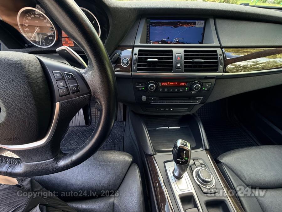 Balts BMW X6 2011 Tallina, ar dzinēja tilpumu 3.00 L un nobraukumu 288 tūkst. km par 9999 €, foto 9 vietnē AUTOMOTO.COM.LV