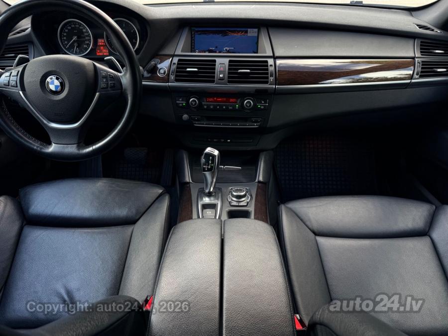 Balts BMW X6 2011 Tallina, ar dzinēja tilpumu 3.00 L un nobraukumu 288 tūkst. km par 9999 €, foto 15 vietnē AUTOMOTO.COM.LV