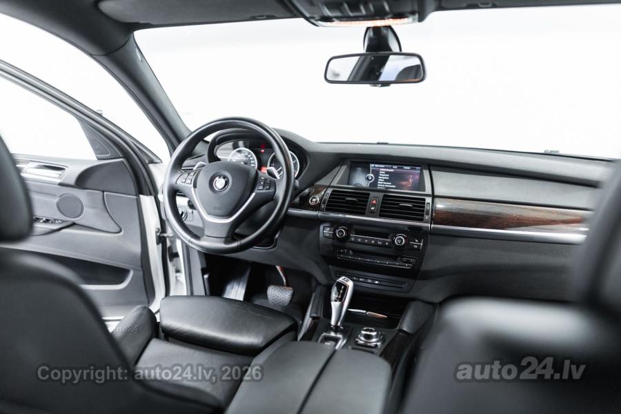 Balts BMW X6 2011 Tallina, ar dzinēja tilpumu 3.00 L un nobraukumu 287 tūkst. km par 11500 €, foto 15 vietnē AUTOMOTO.COM.LV