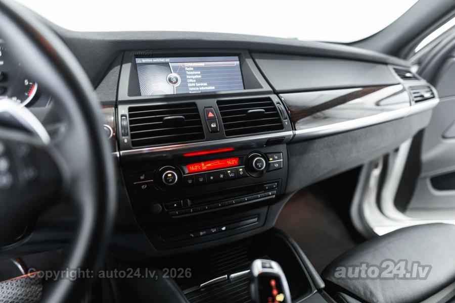 Balts BMW X6 2011 Tallina, ar dzinēja tilpumu 3.00 L un nobraukumu 287 tūkst. km par 11500 €, foto 23 vietnē AUTOMOTO.COM.LV